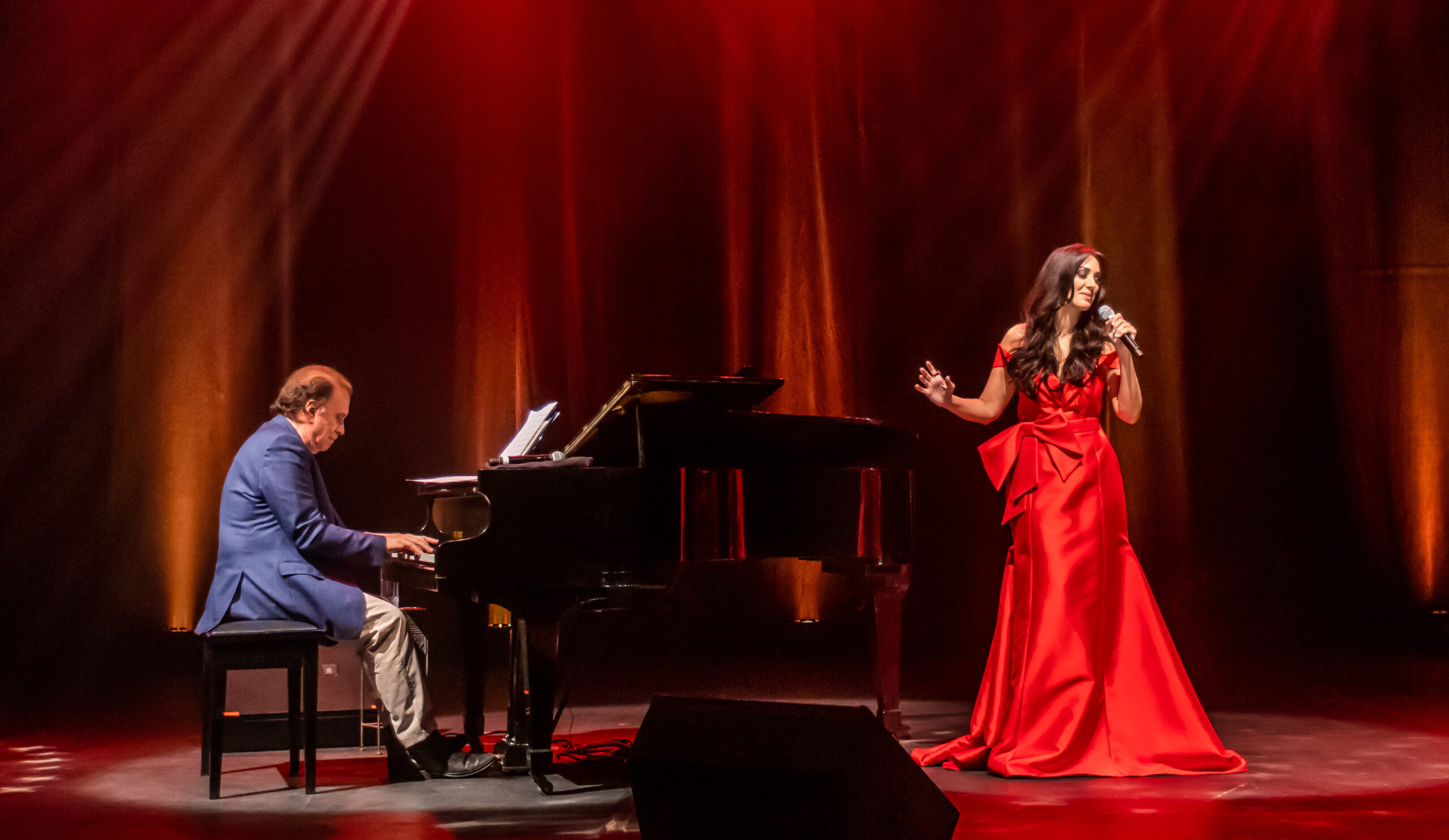 NESTE DOMINGO, 16/07, MARINA ELALI E EDUARDO LAGES APRESENTAM “SUCESSOS ...